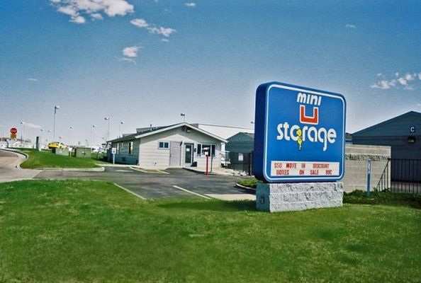 Self-Storage Units Near 6678 E County Line Rd , Highlands Ranch, CO ...