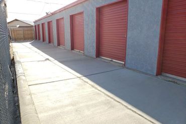 Self-Storage Units Near 2065 Plaza Drive , Bullhead City, AZ | Mohave ...